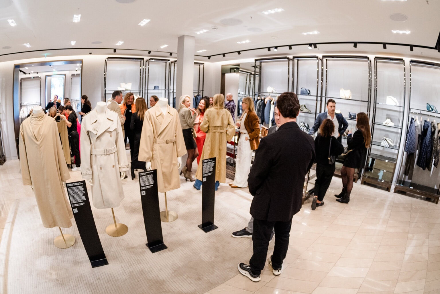 Event photography with style: An exclusive evening at Burberry ...